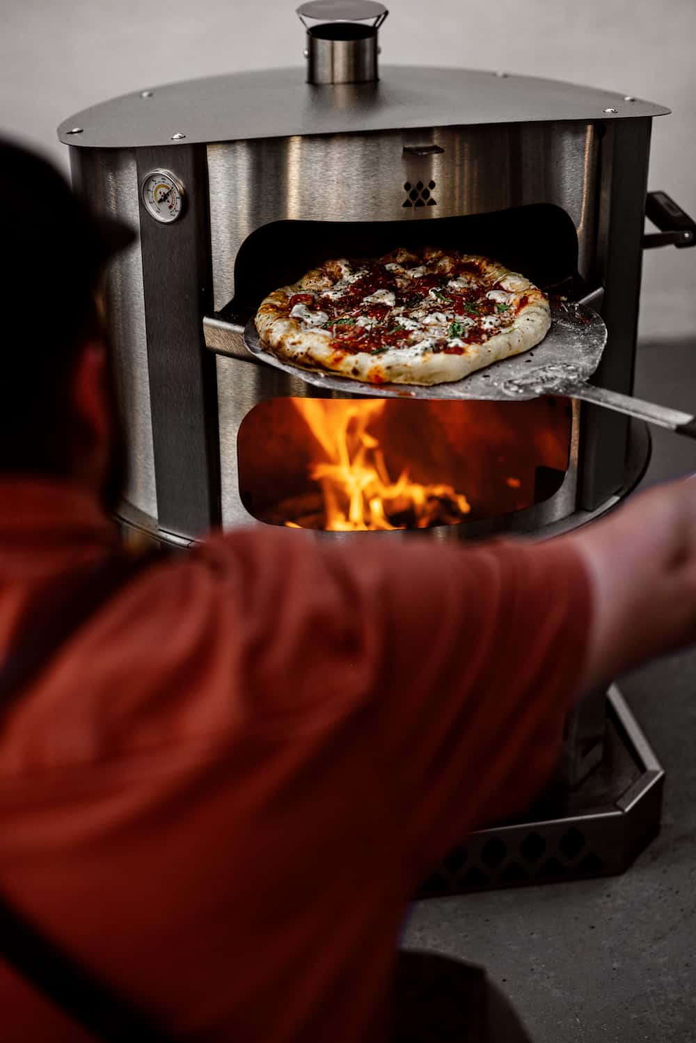From Fire Pit to Pizzeria: The Breeo X24 and Live-Fire Pizza Oven ...