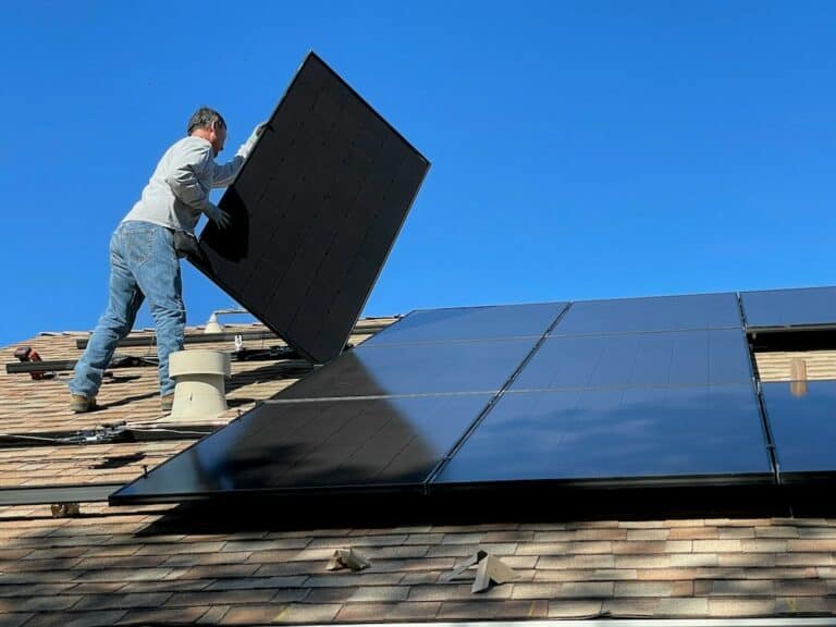 How to Install a Solar Panel System at Home